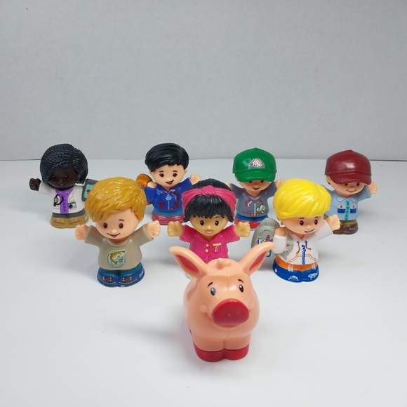 Little People | Toys | Fisher Price Little People Lot Of 8 Hard Plastic ...